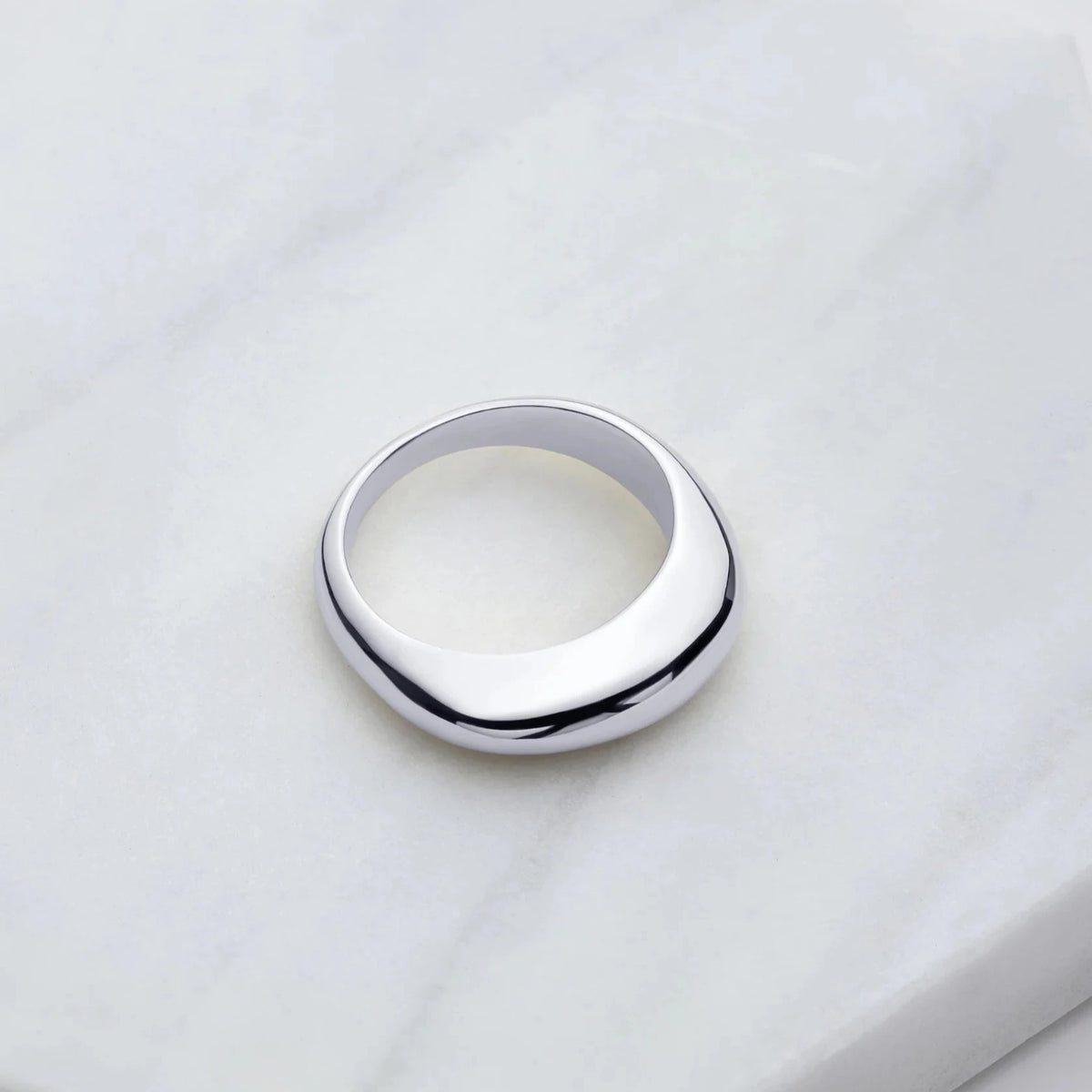 Steph Brushed Ring - Silver | KAHM Co